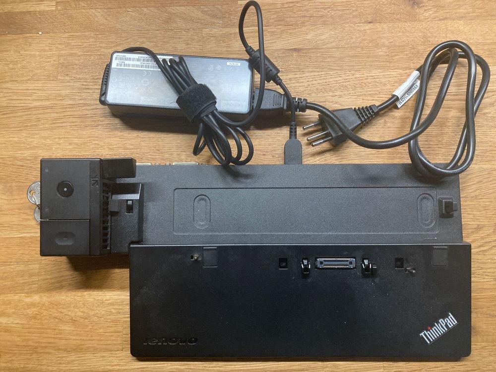 Dockingstation zu T470 / T550 / T560 / T570 inkl90W Netzteil (Gebraucht ...