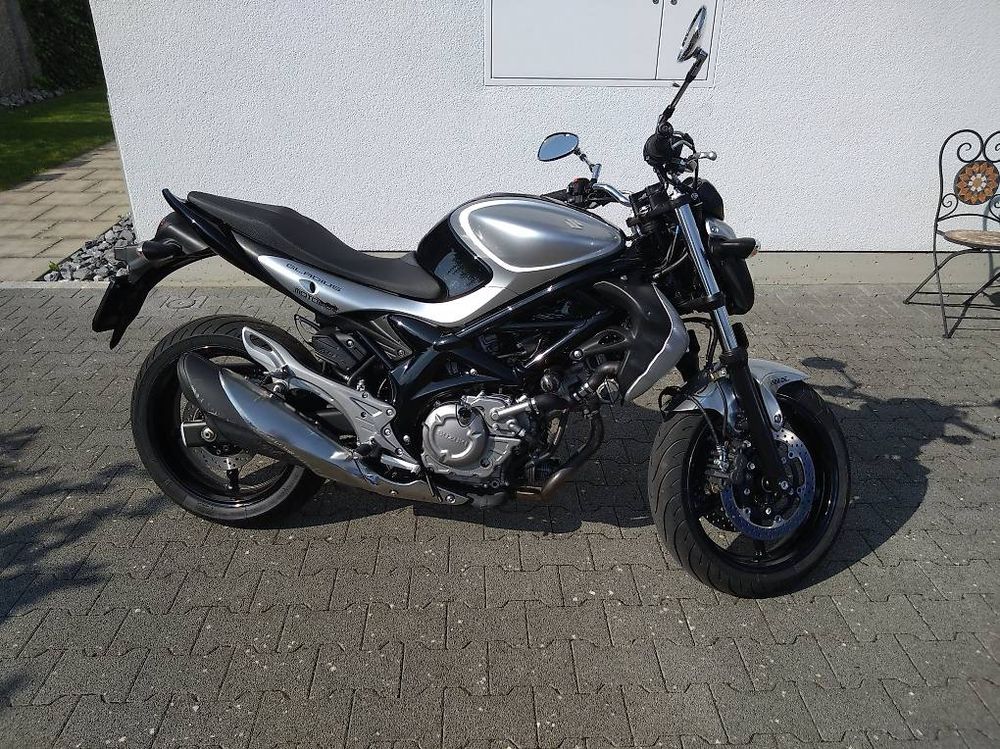 Suzuki Gladius SFV650 ABS 25kW (Gebraucht) in Zetzwil für CHF 2450 ...
