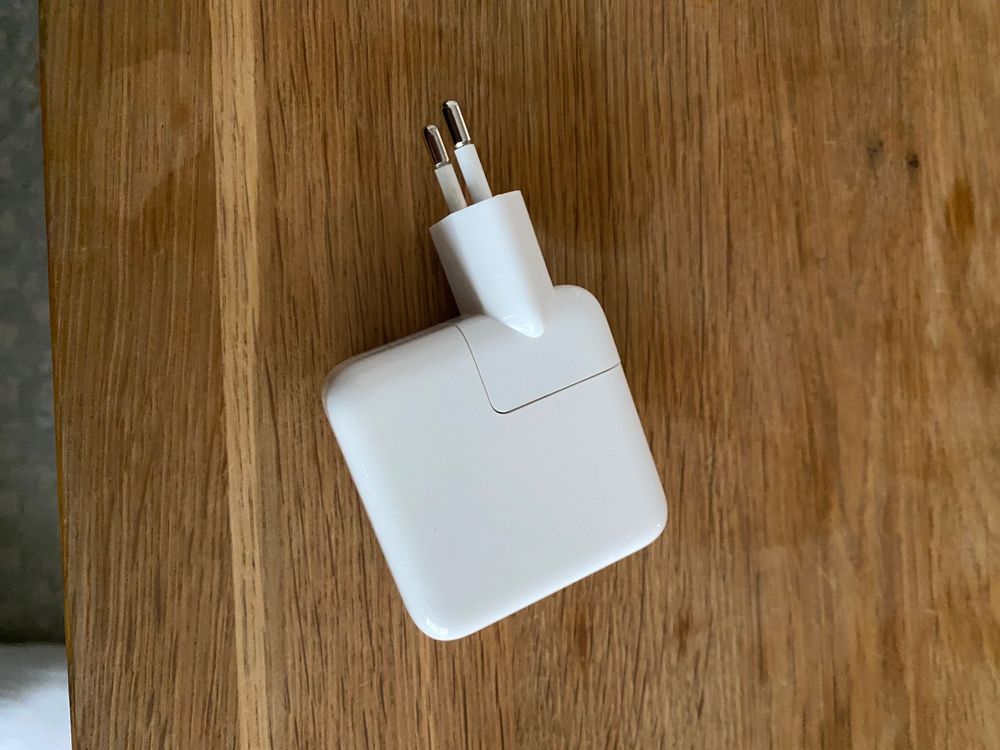 Original Apple 30W USB-C Power Adapter (Gebraucht) in Olten für CHF 10 – mit Lieferung auf ...