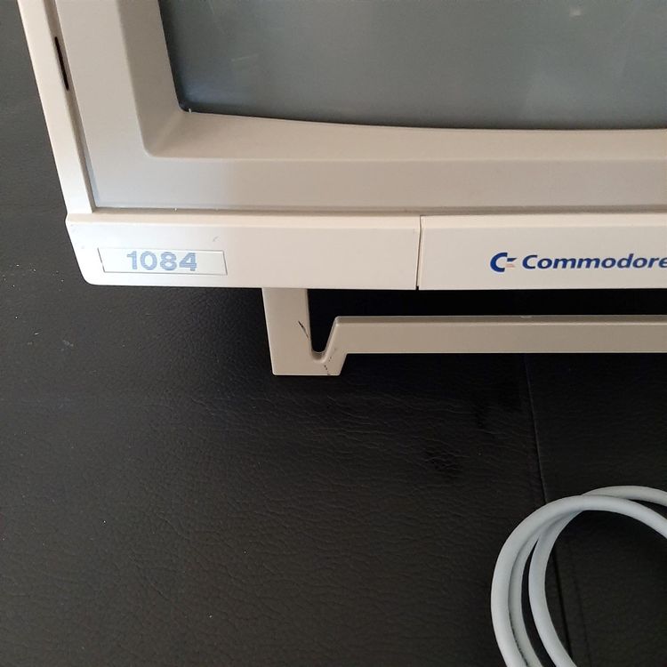 Commodore Amiga Monitor 1084 & Kabel | Kaufen auf Ricardo