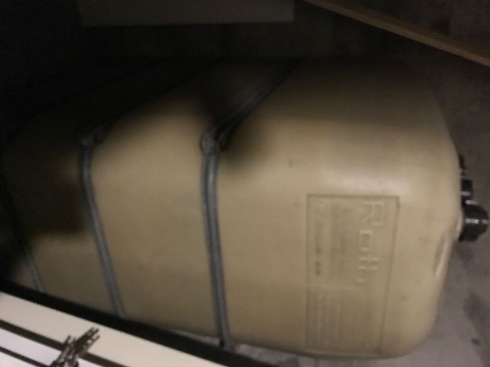 1000 liter tank für heizöl/diesel (Gebraucht) in für CHF 1 – nur ...