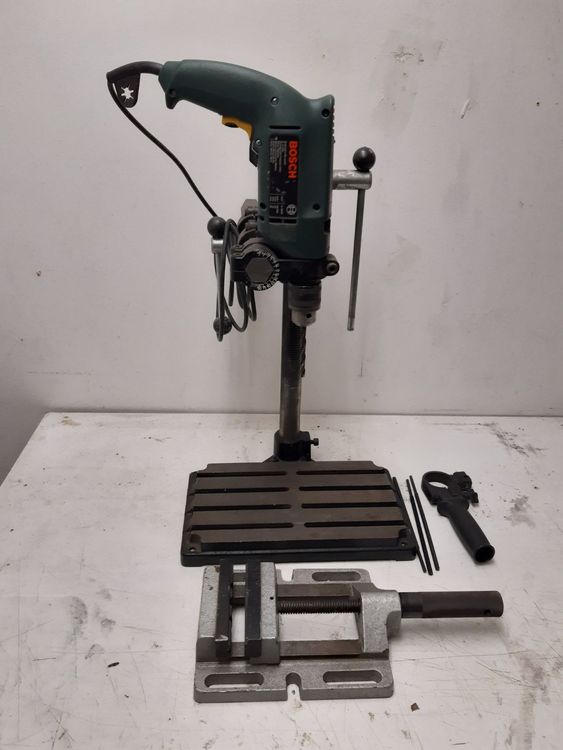 BOSCH STAND BOHRMASCHIENE mit Zubehör | Acheter sur Ricardo