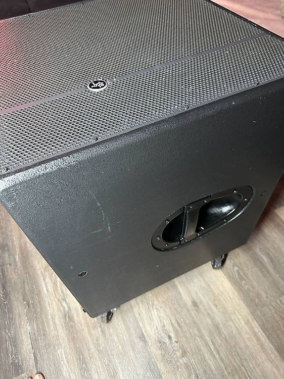 Mackie HD1801 18?? Active Subwoofer (Defekte Endstufe) | Kaufen auf Ricardo