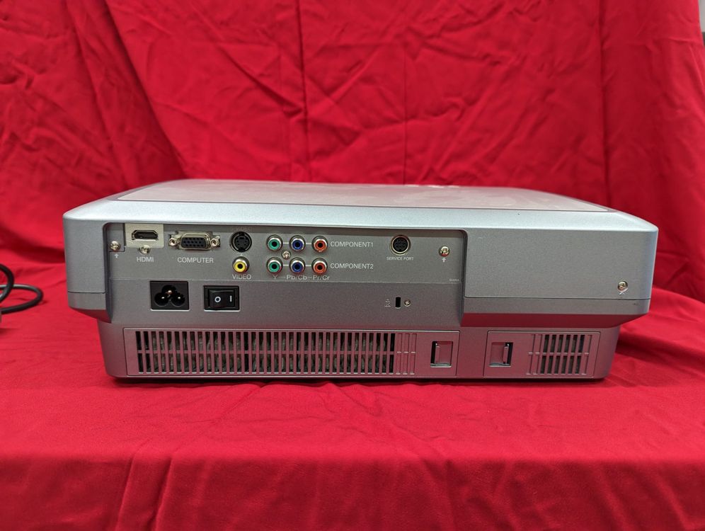 Sanyo PLV - Z4 Beamer | Kaufen auf Ricardo