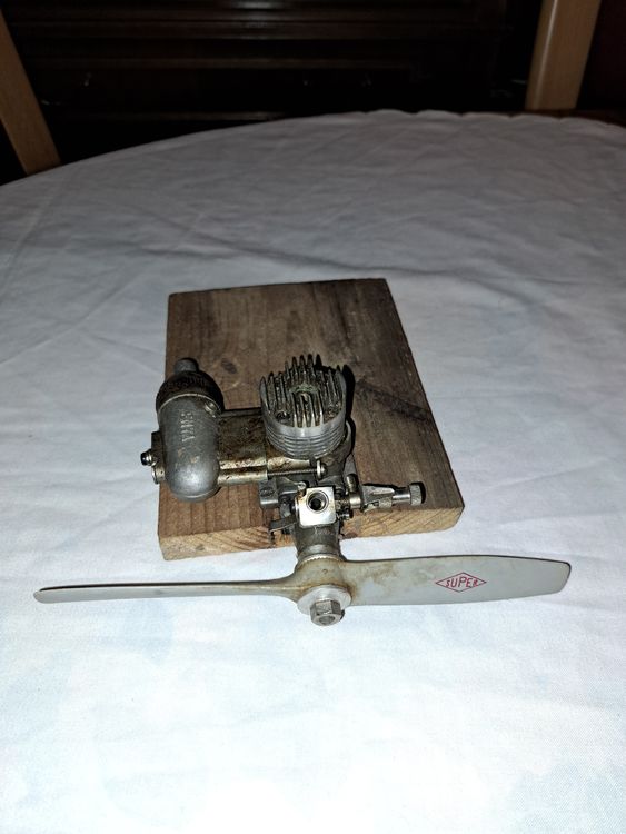Ab 1 Fr. Modellflugzeug Motor ENYA 19-VI Model 4006. | Kaufen auf Ricardo