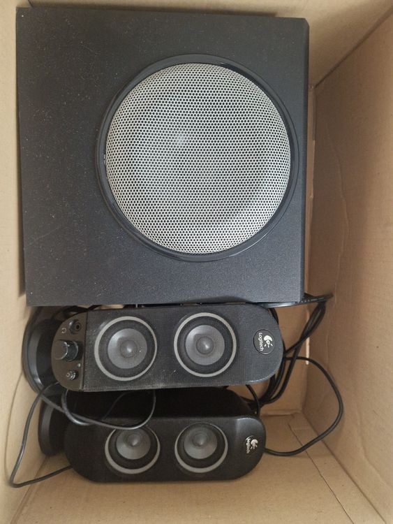 Logitech X-230 Soundsystem 2.1 Subwoofer PC Lautsprecher Box (Gebraucht ...