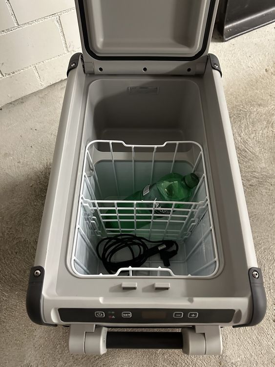 Kühlbox Dometic CFX 28 (Neu (gemäss Beschreibung)) in Dürnten für CHF 400 – nur Abholung auf ...