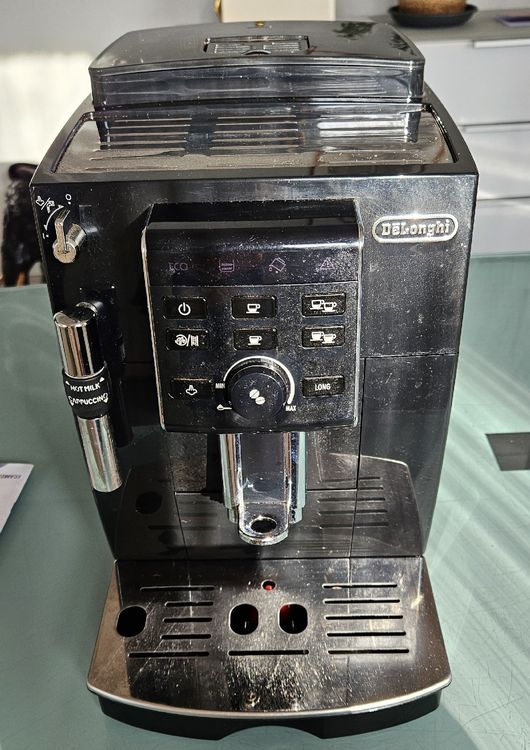Machine à café DeLonghi ECAM23.120/ coffee machine (D'occasion) à Biel ...
