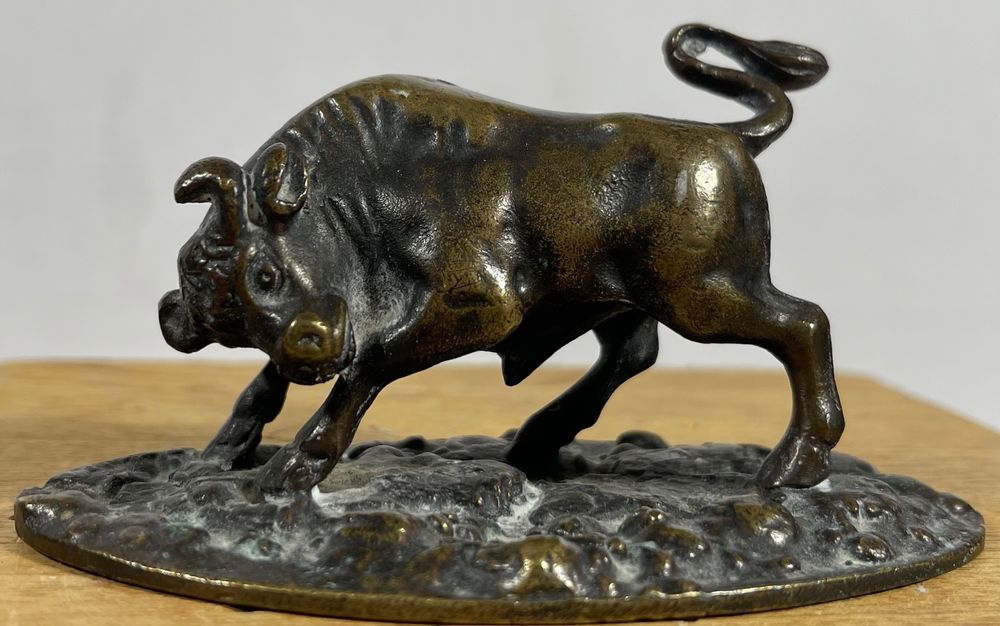 Alte Bronze Bulle Skulptur (Gebraucht) in Root für CHF 40 – mit ...