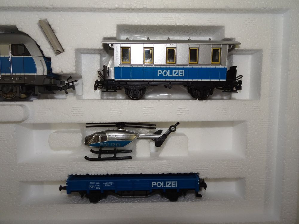 Märklin Zug Polizei Lokomotive Wagen Digital HO 26566 (Gebraucht) in ...
