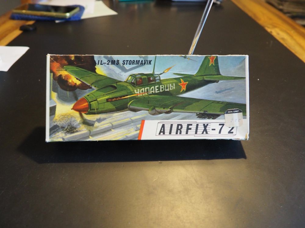 Modellflugzeug Bausatz: Airfix-72, Modell IL-2M3 Stormavik (Defekt) in Schänis für CHF 10 – mit ...