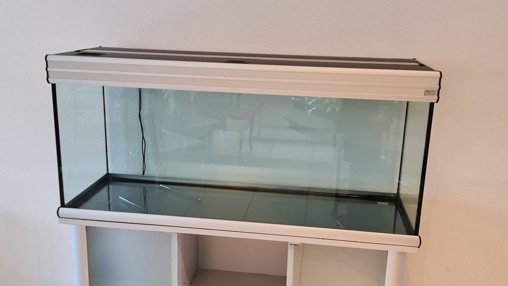 Aquarium 250l | Kaufen auf Ricardo