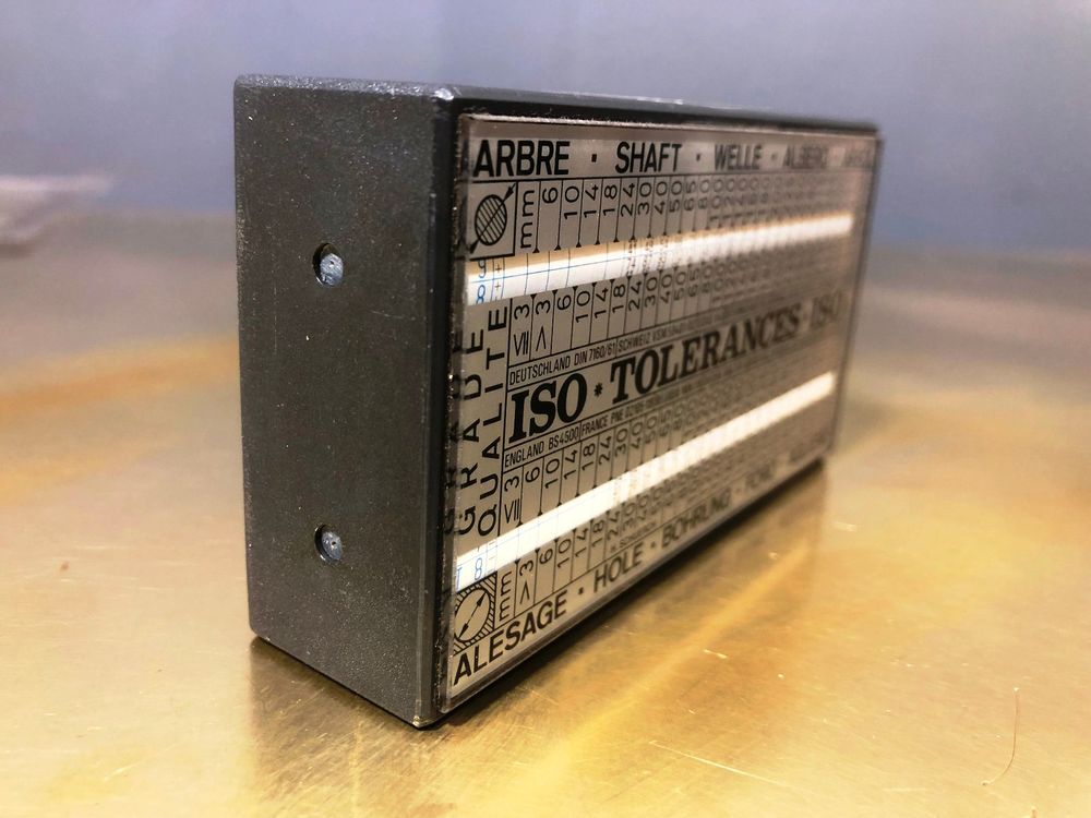 Tolerator, Iso Toleranzschlüssel Zum Ermitteln von Toleranzw (Defekt ...
