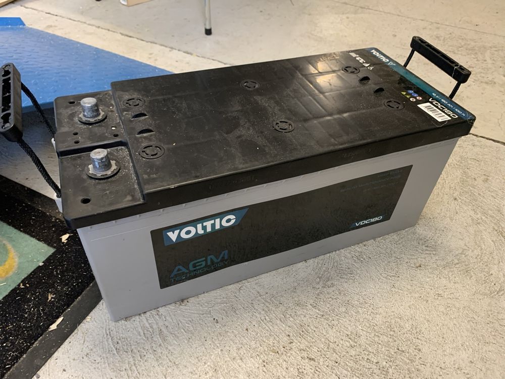 Voltic AGM Batterie 12V 180Ah Deep Cycle (Gebraucht) in Schöftland für ...