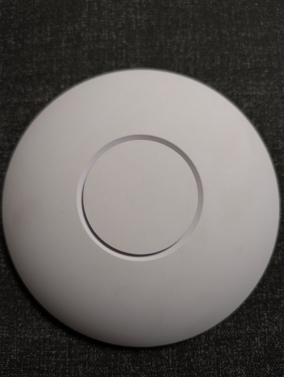 Ubiquiti UniFi AP AC LR - Accesspoint inkl. PoE Injektor (Gebraucht) in ...