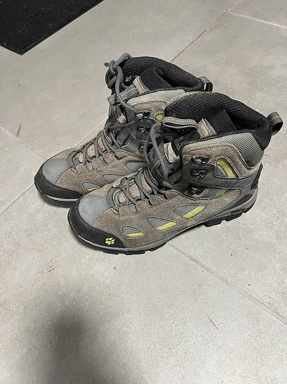 Jack Wolfskin Wanderschuh Gr. 40.5 (Gebraucht) in Oberhof für CHF 30 ...