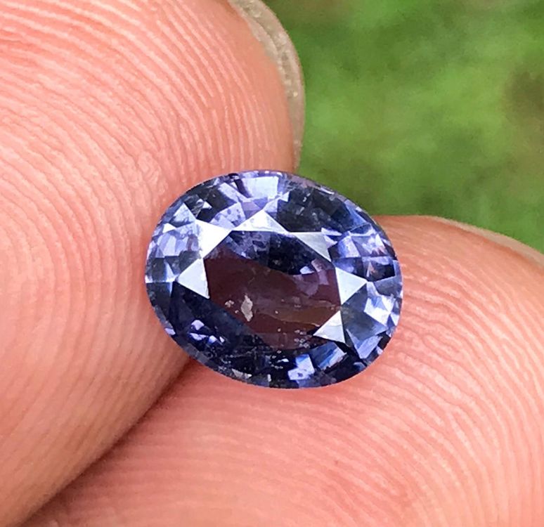 1,82 Karat Lebhafter Violetter Burma Spinell – Natürlich (Gebraucht) in ...