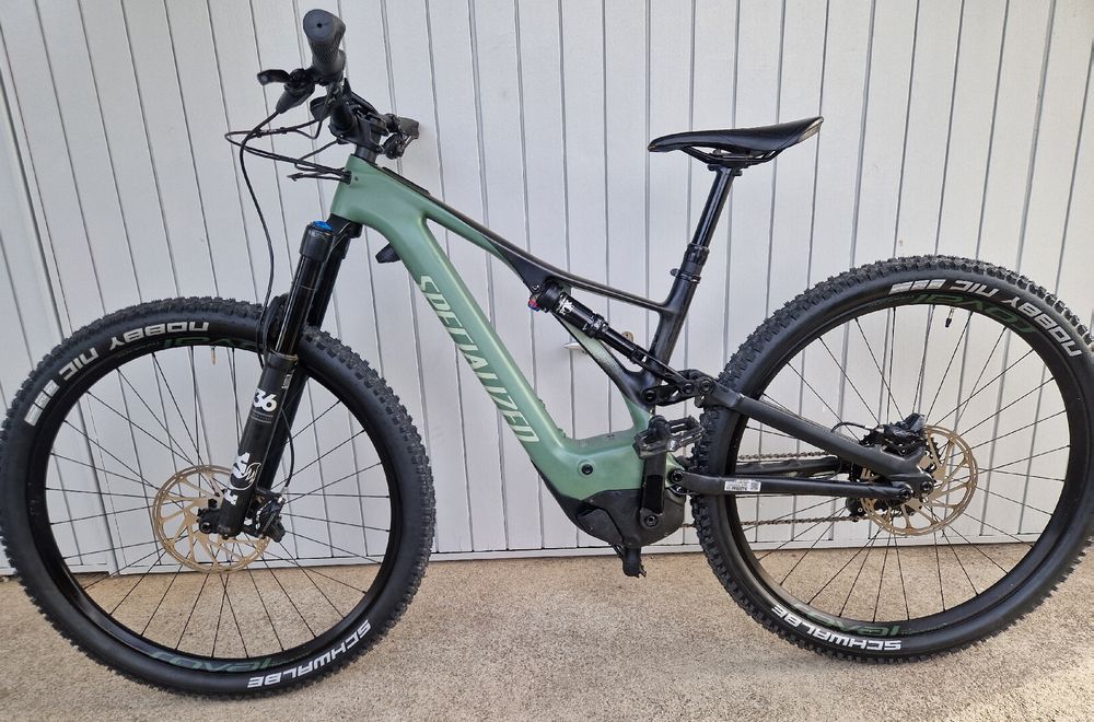 700wh Spezialized Turbo Levo Expert CarbonS3 Frisch ab servi (Gebraucht ...