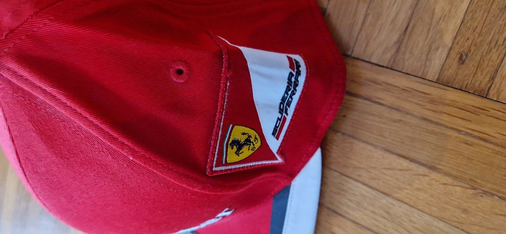 Ferrari Formel 1 Cap F1 (Gebraucht) in Volken für CHF 5 – mit Lieferung ...