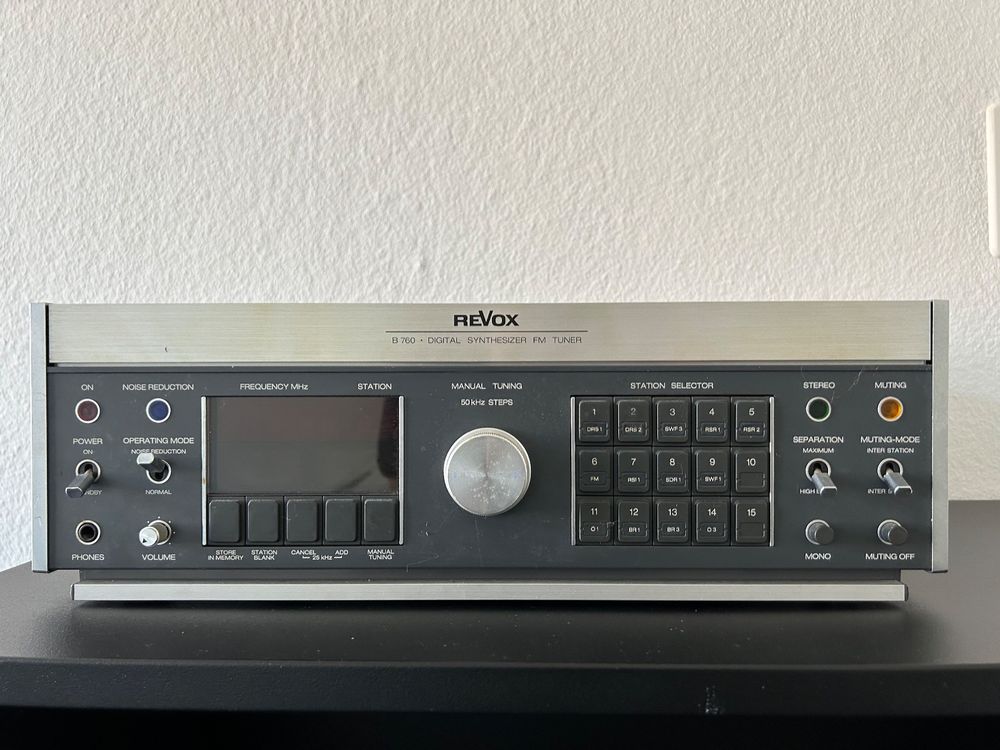 Revox B760 Digital Synthesizer FM Tuner (Defekt) in Bern für CHF 110 – mit Lieferung auf Ricardo ...