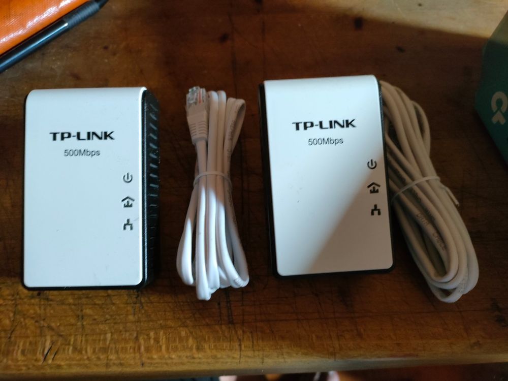 2x TP-LINK TL-PA411 (500 Mbit/s) 14 Monate Garantie (Gebraucht) in für ...