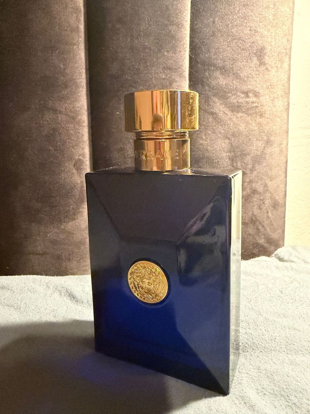 Versace Dylan Blue pour Homme - EdT 100ml - Ca 70ml Inhalt (Gebraucht ...
