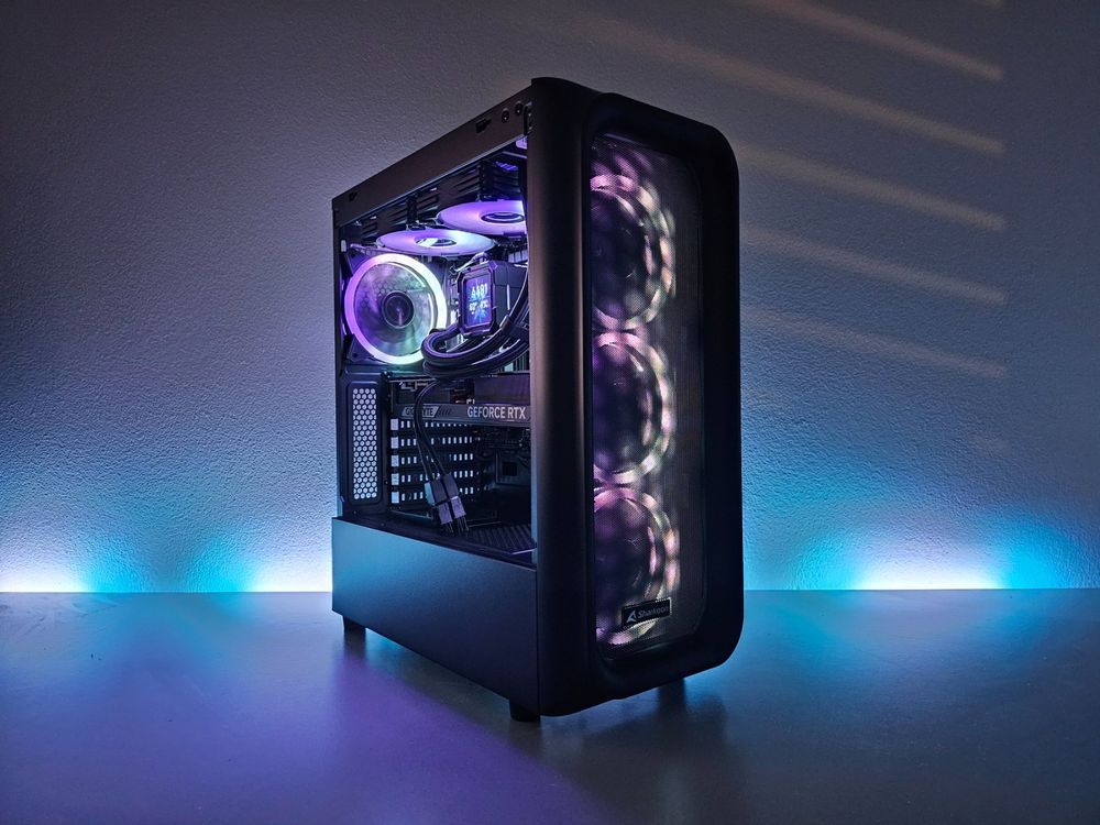 Gaming PC Framezilla🦖Intel i9 16K 5.2GHz + RTX 5070 | 32GB (Neu und ...