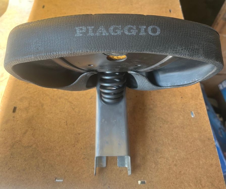 Sattel Piaggio Ciao (Gebraucht) in Ennetbürgen für CHF 70 – mit Lieferung auf Ricardo kaufen