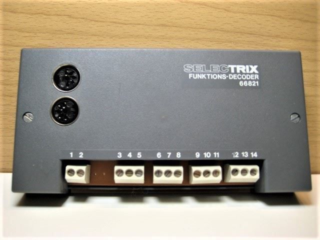 SELECTRIX 66821 Funktionsdecoder (Gebraucht) in Effretikon für CHF 10 ...