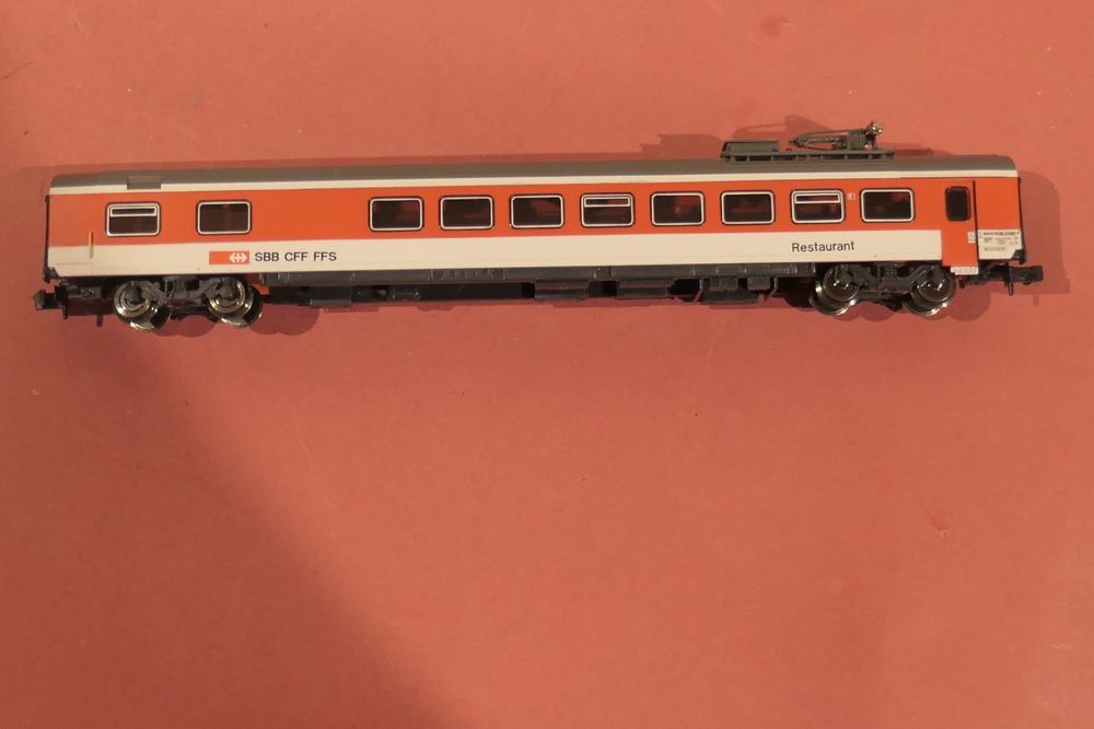 Roco SBB IC-Speisewagen Typ WR, zu EW IV, steingrau/rot (Gebraucht) in Höfen b. Thun für CHF 24 ...