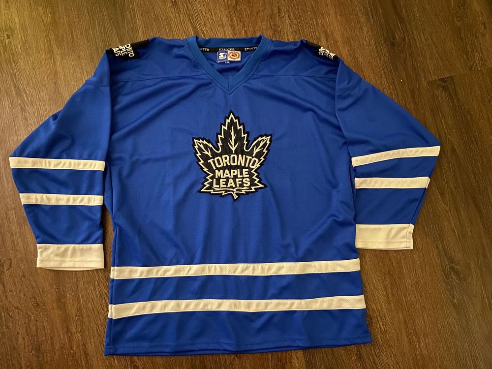 Toronto Maple Leafs NHL Starter Shirt Gr.M (Gebraucht) in für CHF 65 ...