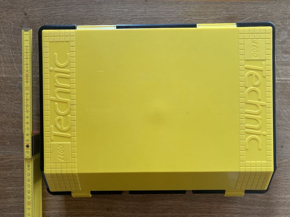 Lego Technic Aufbewahrungsbox (Gebraucht) in Müllheim Dorf für CHF 20 ...
