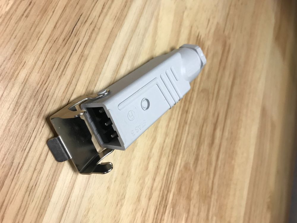 Hirschmann STAS 3 + STAK 3 Kupplung (Gebraucht) in Luven für CHF 15 ...