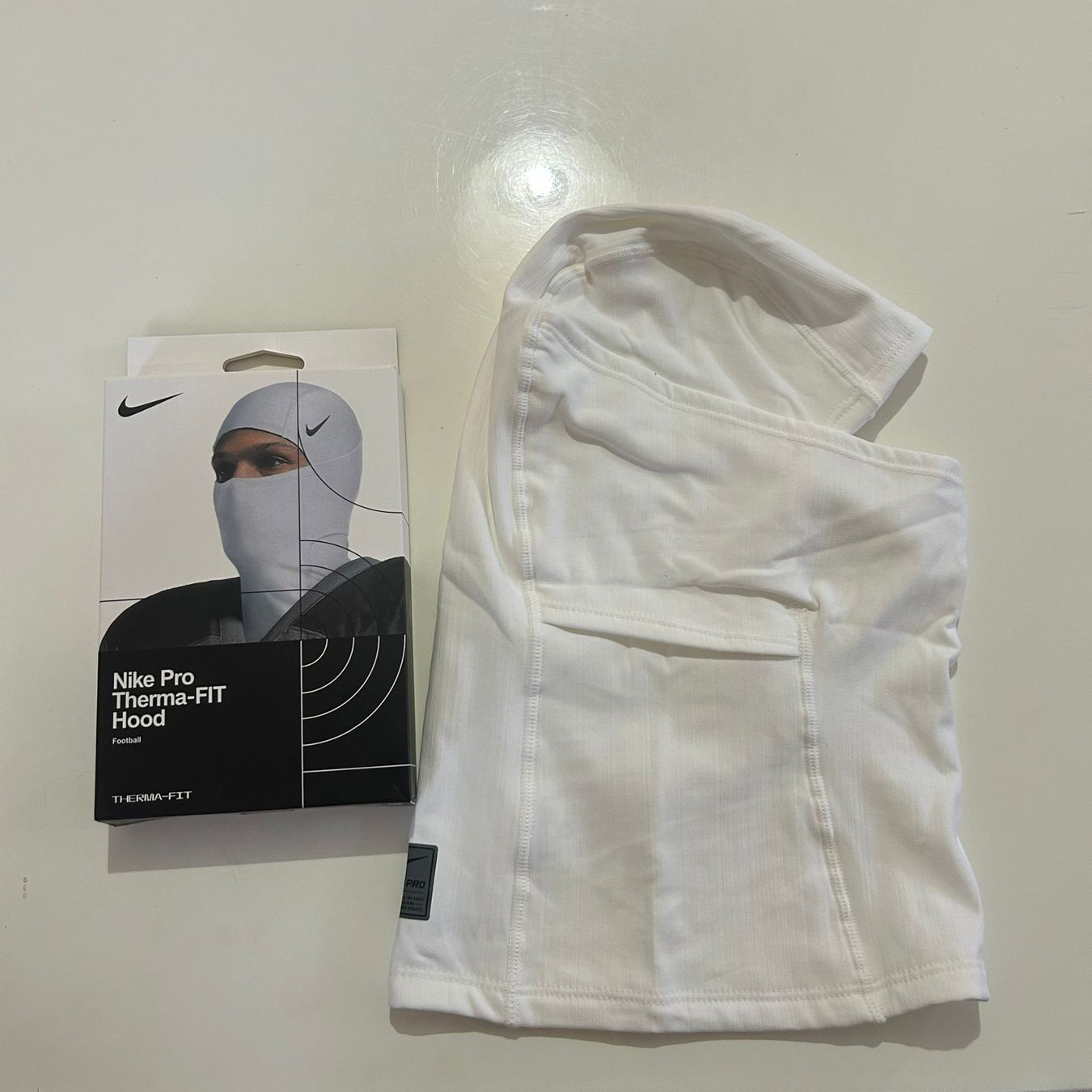 SKY MASKE NIKE WEISS 🤍🤍 (Neu (gemäss Beschreibung)) in Unterägeri für ...