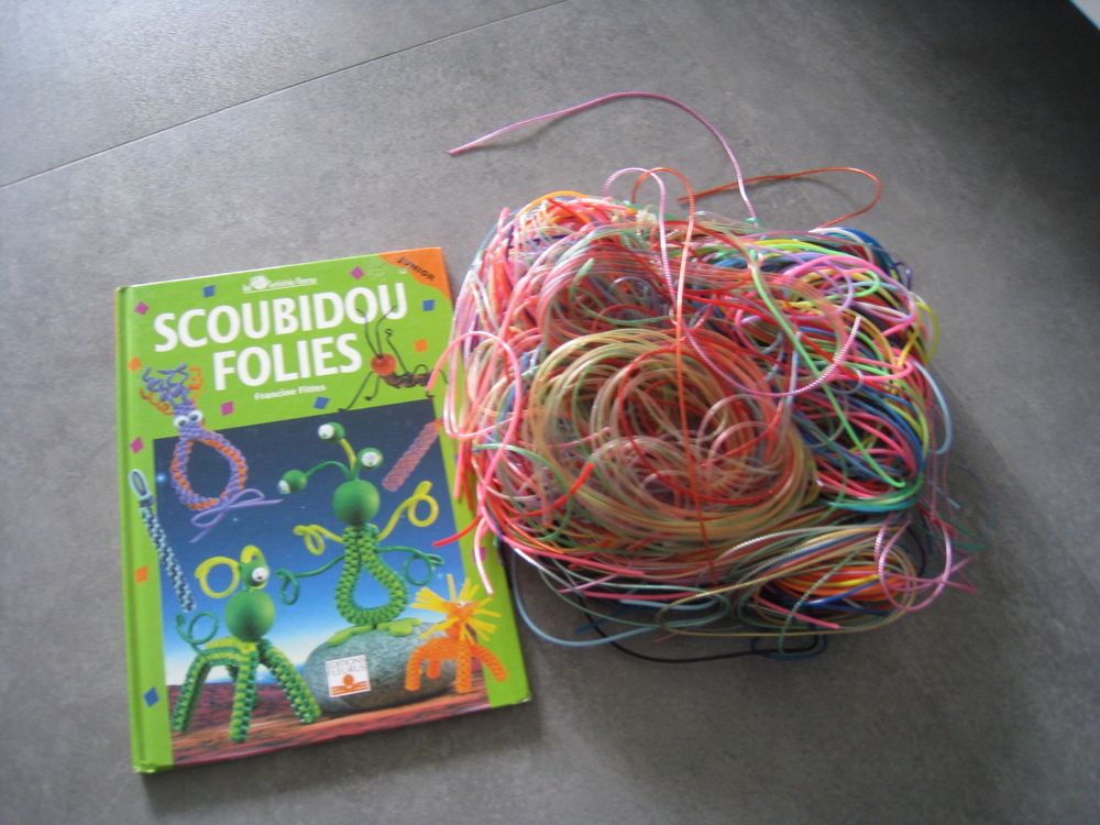 Livre Scoubidou Folies Set (Gebraucht) in Sion für CHF 5 – mit ...