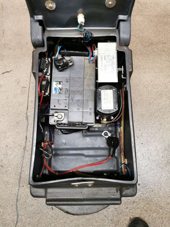 Taski Combimat 600 / Scheuersaugmaschine / Putzmaschine | Kaufen auf ...