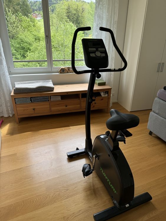 Tunturi Competence F40 - absolut neuwertig (Gebraucht) in Rotkreuz für CHF 76 – nur Abholung auf ...