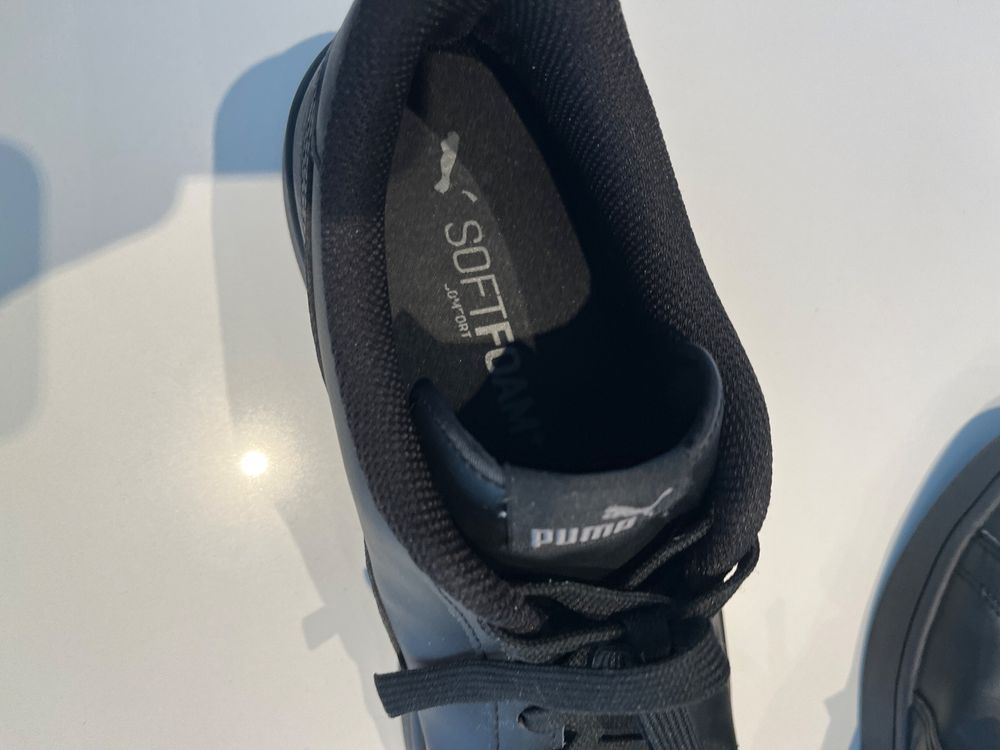 Puma Soft Foam comfort schwarz, Grösse 44 | Kaufen auf Ricardo