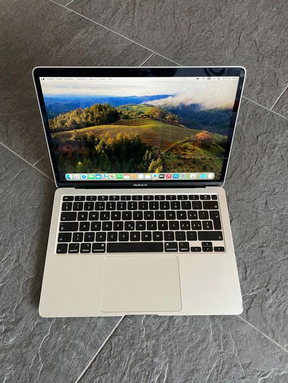 MacBook Air 2020 (9.1) 13" Retina - 8 Gb Ram, 250 Gb SSD | Kaufen auf Ricardo