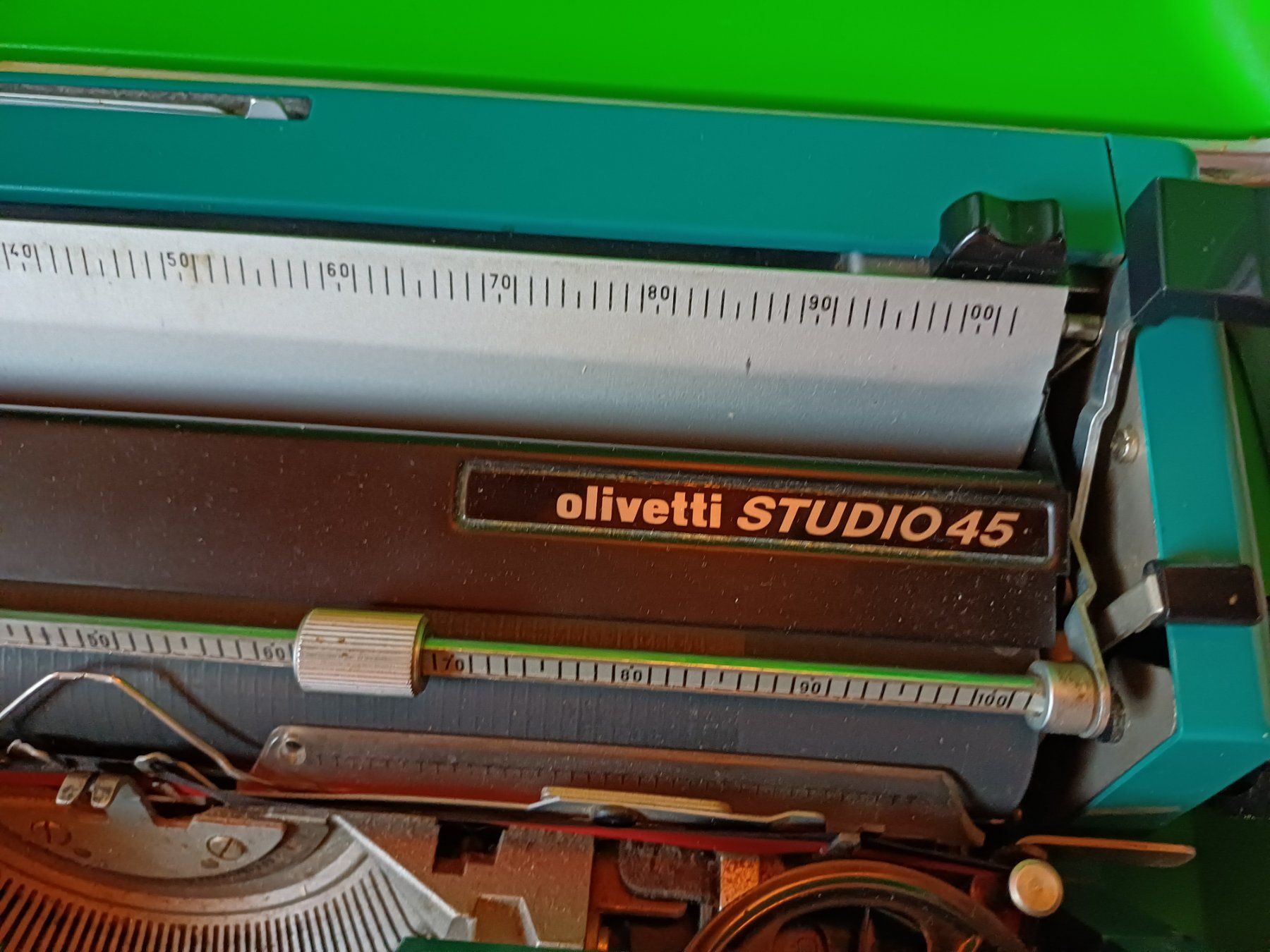 Olivetti Schreibmaschine mit Case / Koffer (Defekt) in Jona für CHF 2 – nur Abholung auf Ricardo ...