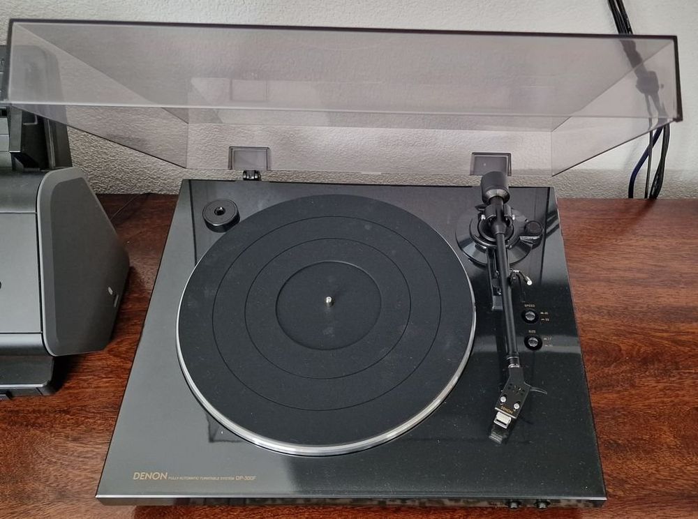 Denon DP-300 F Vollautomatischer Plattenspieler (Neu (gemäss ...