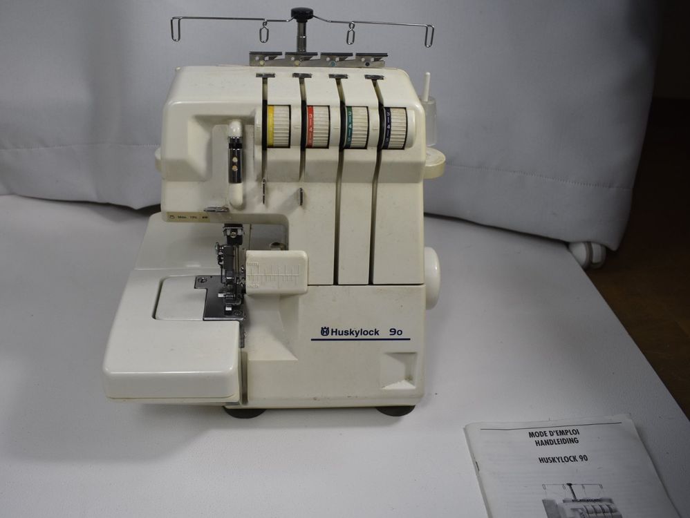Huskylock 90 Husqvarna Overlockmaschine | Kaufen auf Ricardo