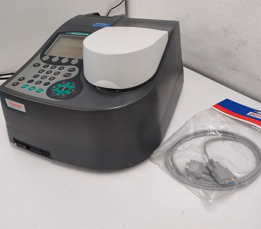 UV / VIS Spectrophotometer Genesys 6 | Kaufen auf Ricardo