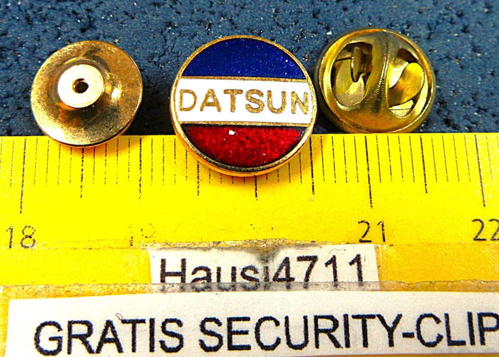 DATSUN NIPPON AUTO LOGO SCHMUCK-PIN ENAMEL GOLDIG 15mm KLEIN (Gebraucht ...