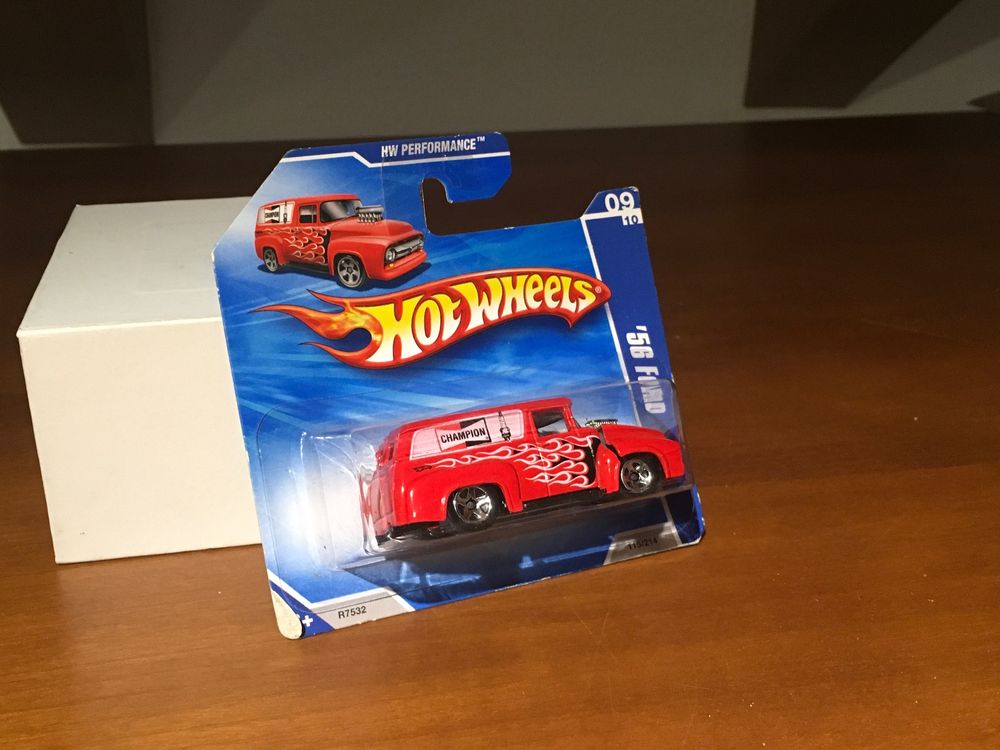 56’ Ford 1/64 Hot Wheels 2010 HW Performance (Neu (gemäss Beschreibung ...