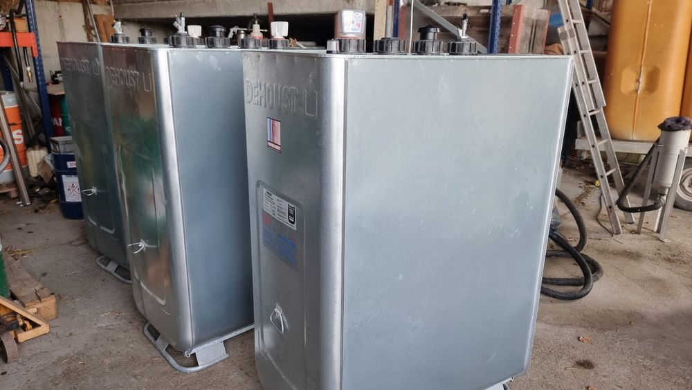 Oel/ Dieseltank 1000lt. PE- Kombi Tank Dehoust (Gebraucht) in für CHF ...