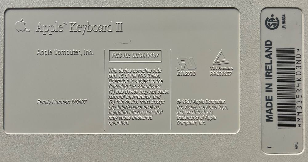 Apple Keyboard II / ADB / Nr. M0487 / inkl. Anschlusskabel (Gebraucht ...