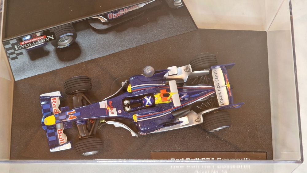 CARRERA EVOLUTION 27121 Red Bull RB1 Cosworth driver No. 14 (Neu und ...