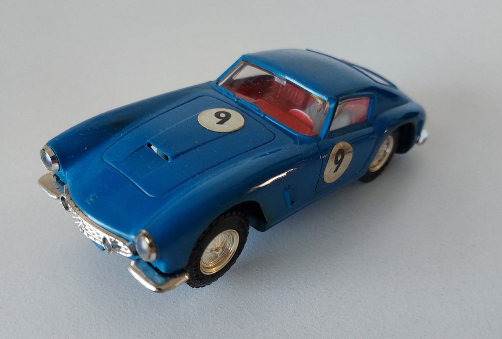 SCALEXTRIC Ferrari GT 250 Berlinetta Slot Car Triang (Gebraucht) in ...