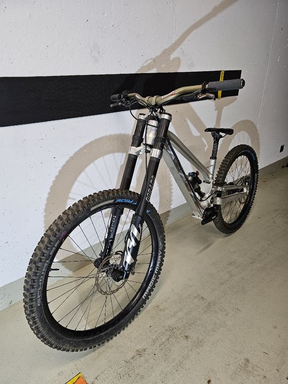 Gamux Sego Pro DH Bike (Gebraucht) in Sursee für CHF 4598 – nur Abholung auf Ricardo kaufen